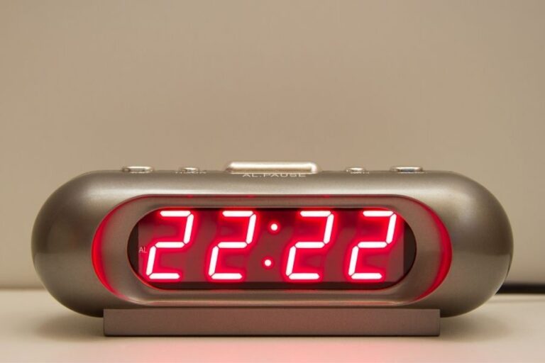 2222 Meaning - Significance & Symbolism of Angel Number 22:22